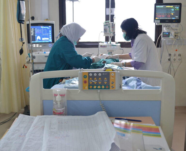 ICU Adalah: Pengertian, Fungsi, dan Pentingnya di Rumah Sakit - Daily ...