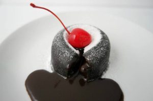 Resep Choco Lava Sederhana Tanpa Mixer dan Oven - Daily Nusantara